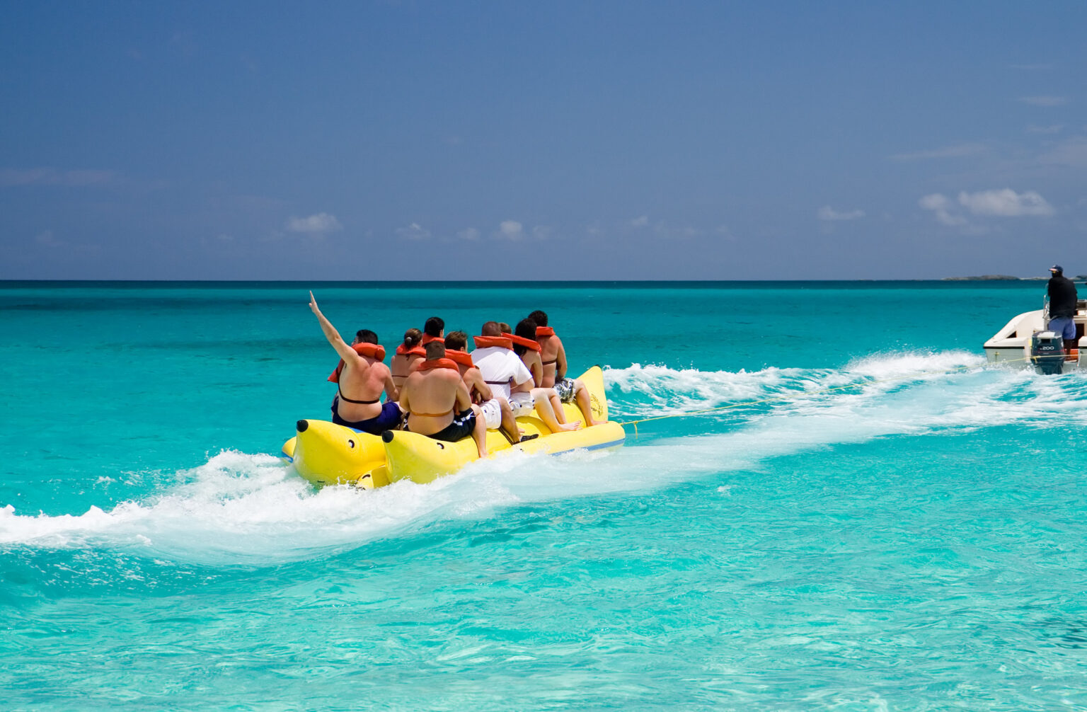 3 Types of Boat Activities for the Summer - Action Life Media